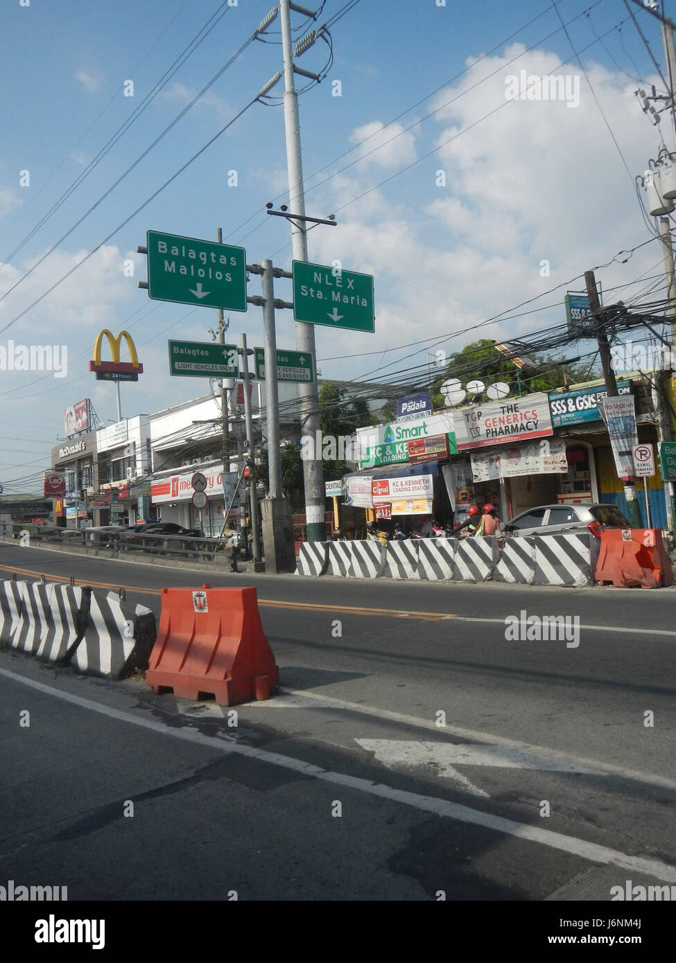 09602 MacArthur Highway Manila North Road Bulacan 43 Stock Photo - Alamy