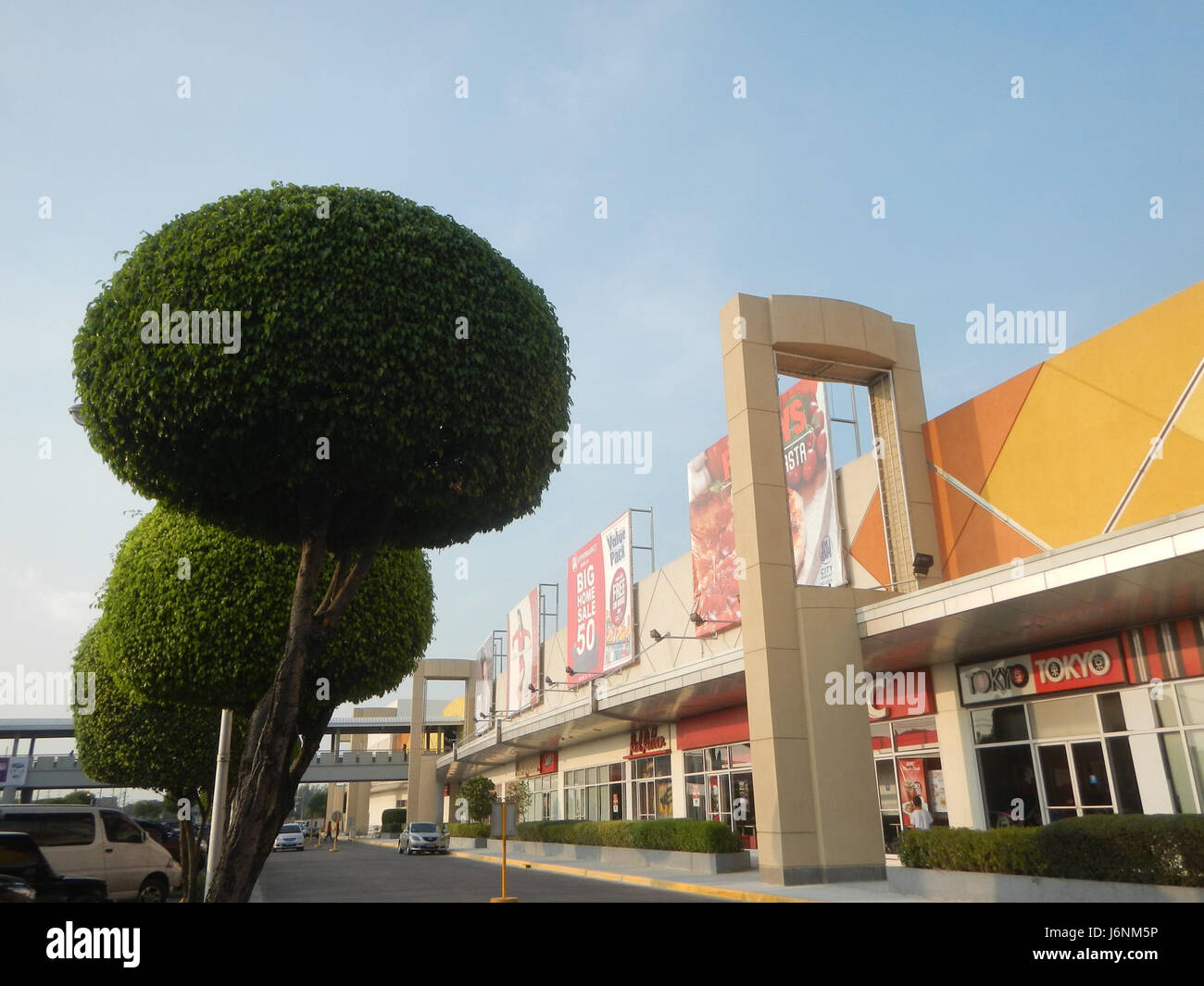 09659 sm city marilao ibayo hi-res stock photography and images - Alamy