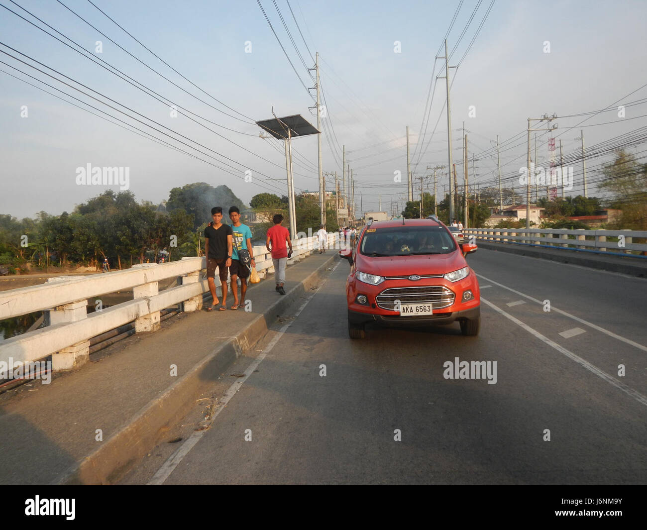 09757 Barangays MacArthur Highway Bridge Marilao Bulacan 10 Stock Photo ...