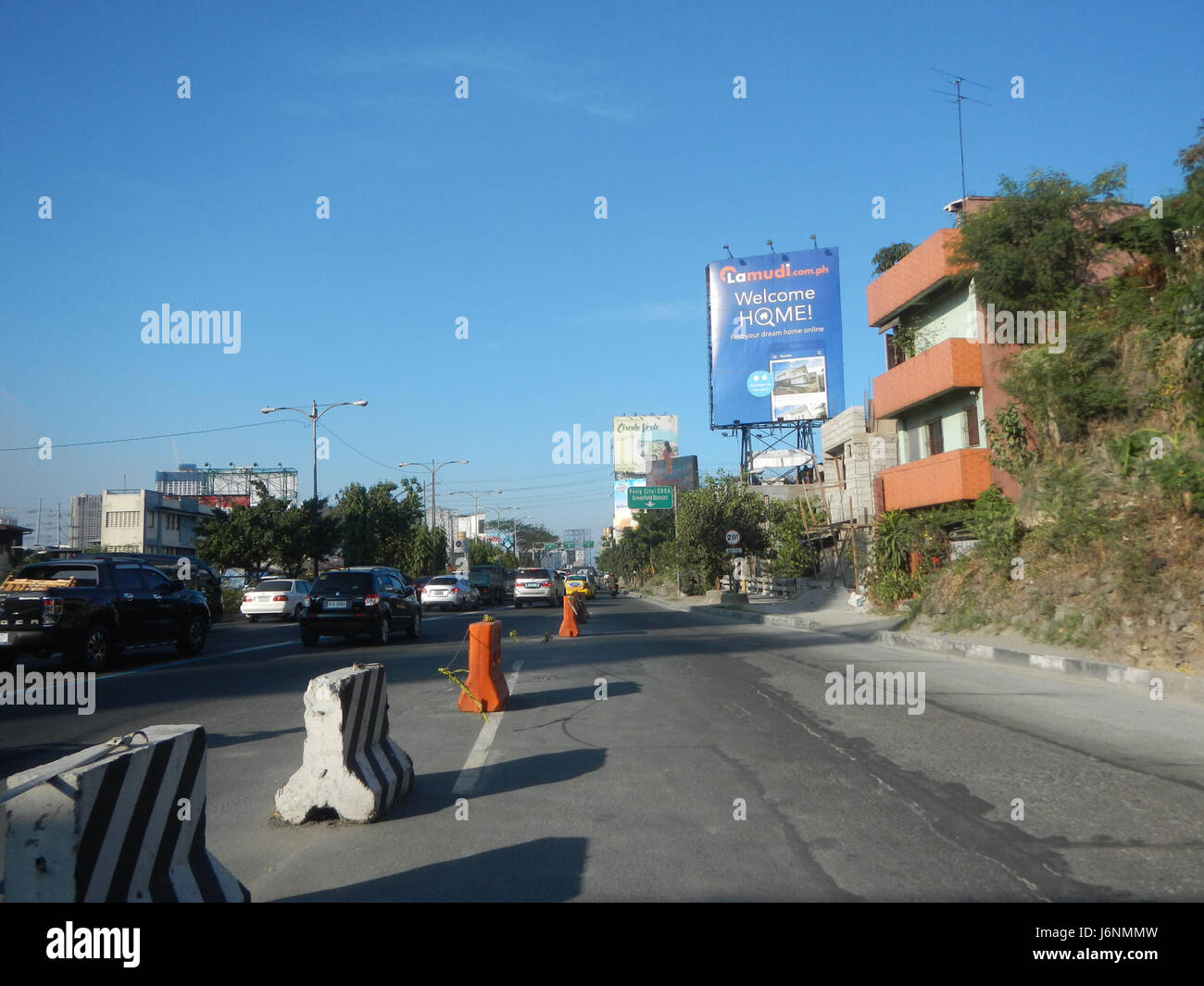 This image shows the Circumferential Road 32, Kalayaan Avenue ...