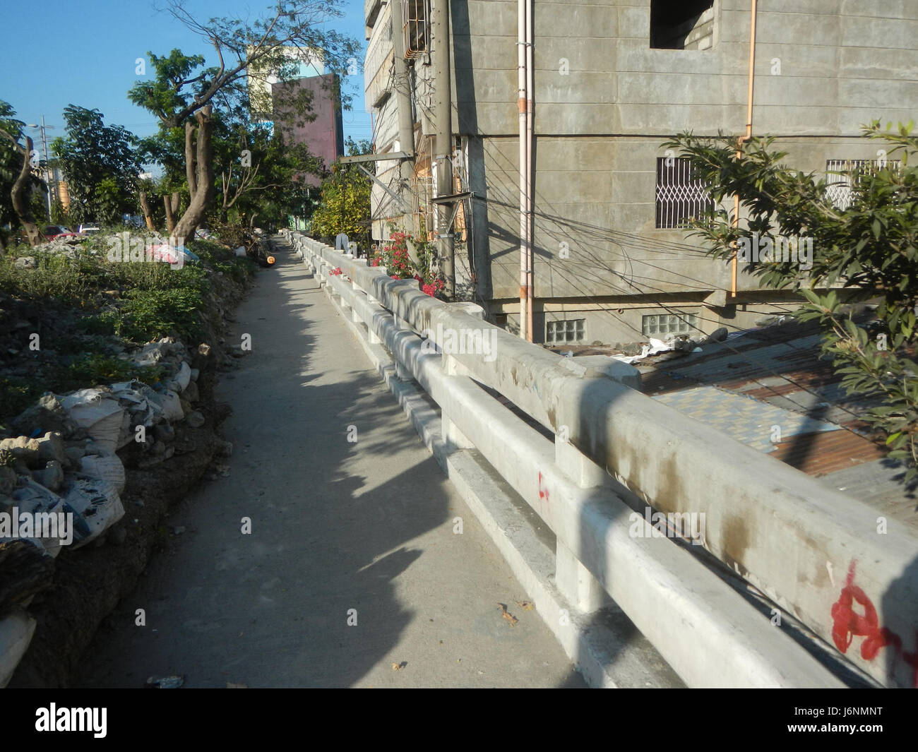 0694 Circumferential Road 28 Highway Boundary Pasig Makati Bridge River ...