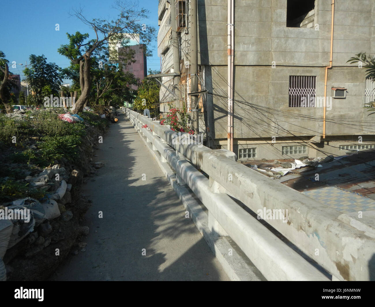 0694 Circumferential Road 29 Highway Boundary Pasig Makati Bridge River ...
