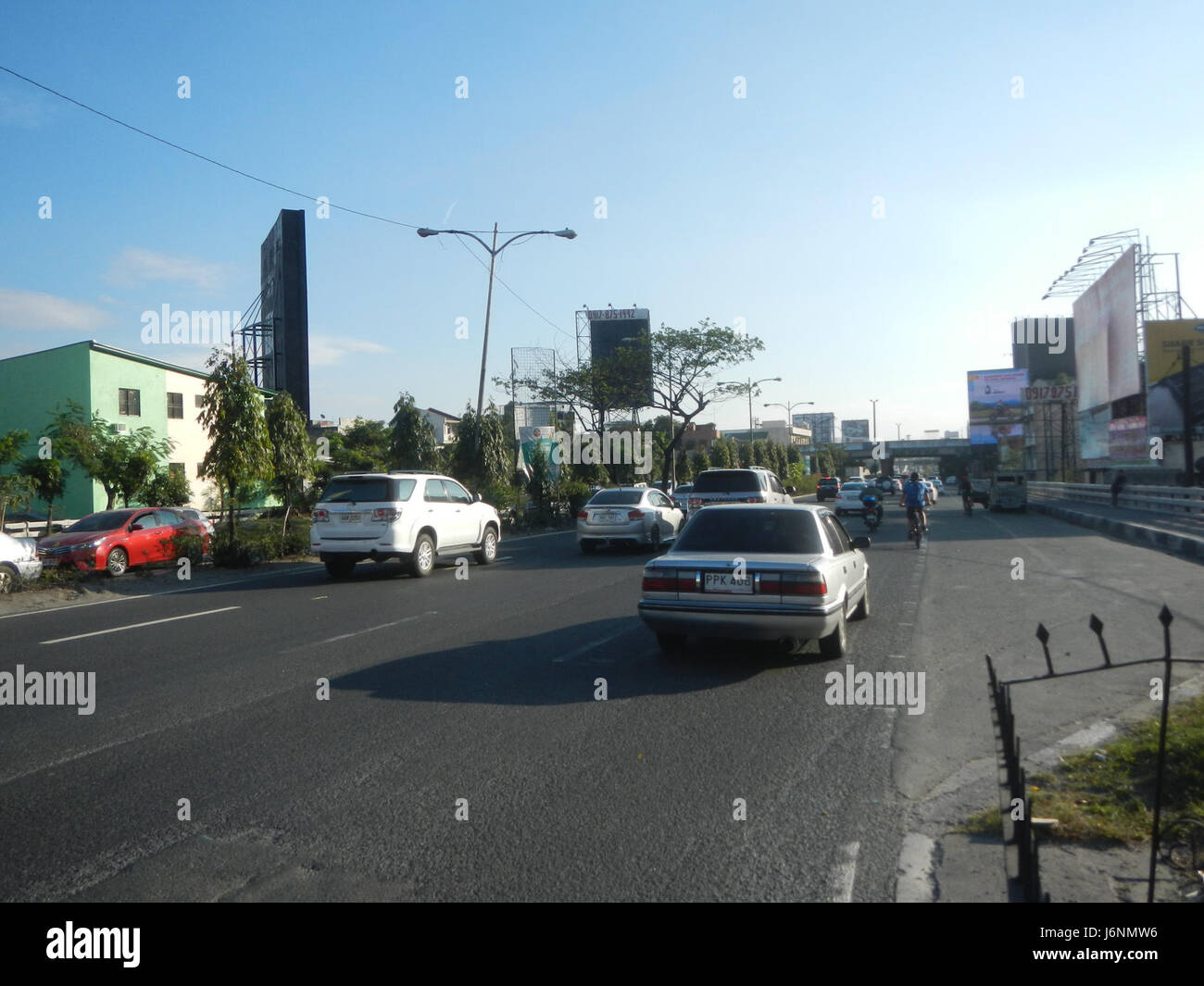 The Circumferential Road 28 is a major highway passing through the ...