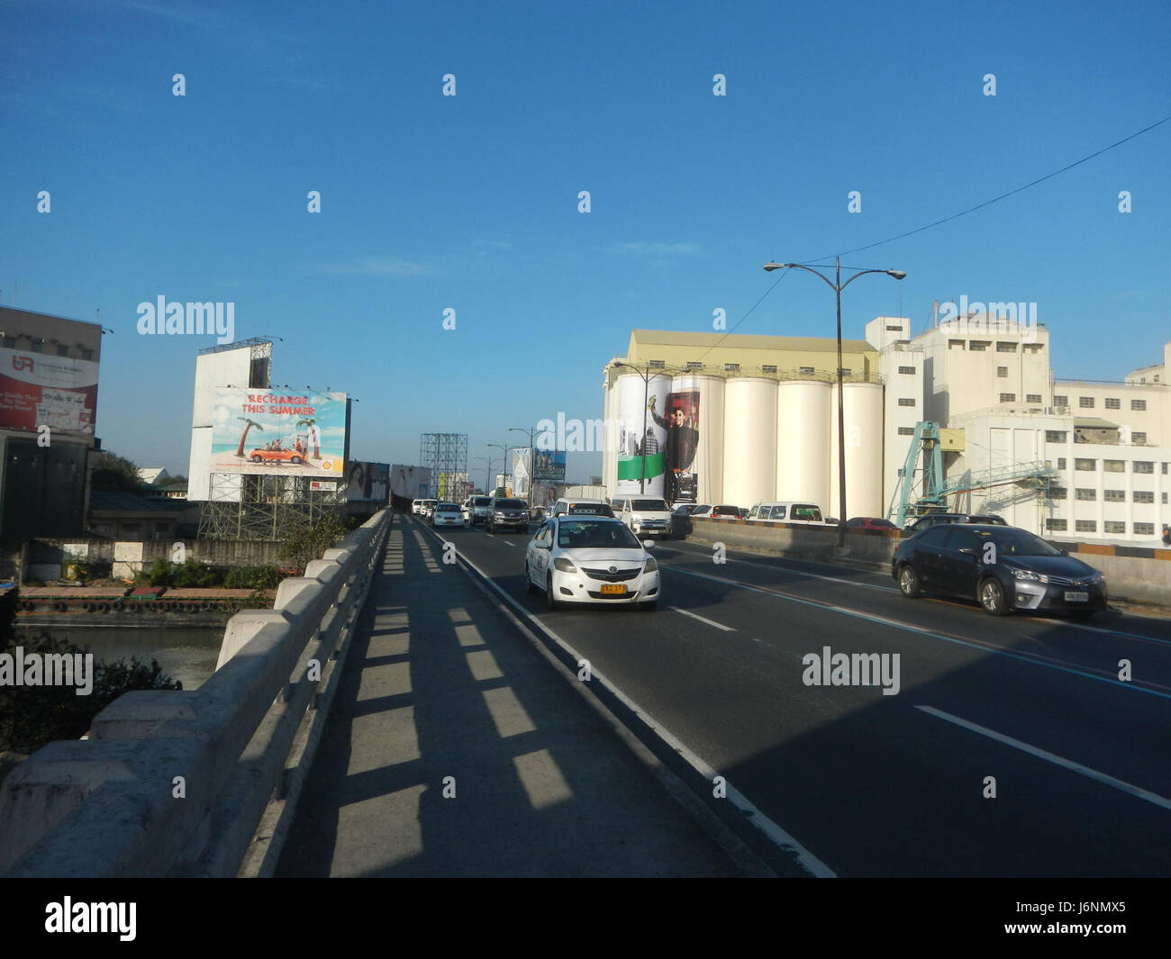 This image shows a section of the Circumferential Road 5 near the Flour ...