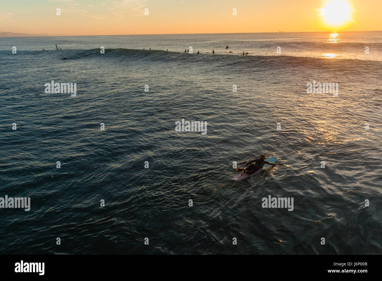 Overhead ocean waves High Resolution Stock Photography and Images - Alamy