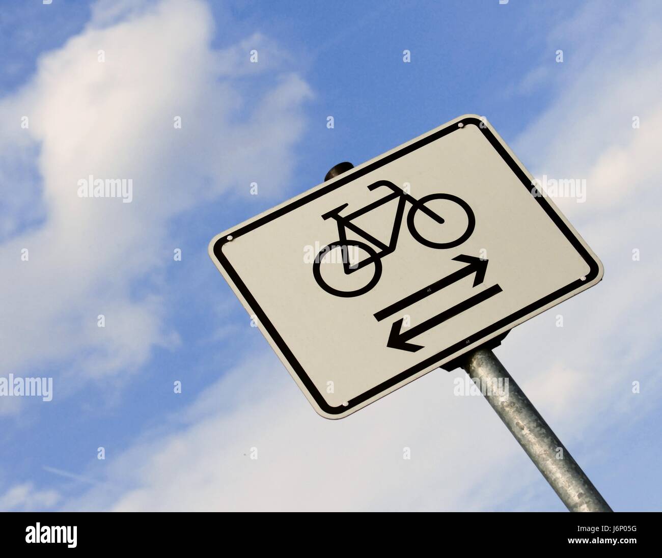 sign - cycle Stock Photo - Alamy