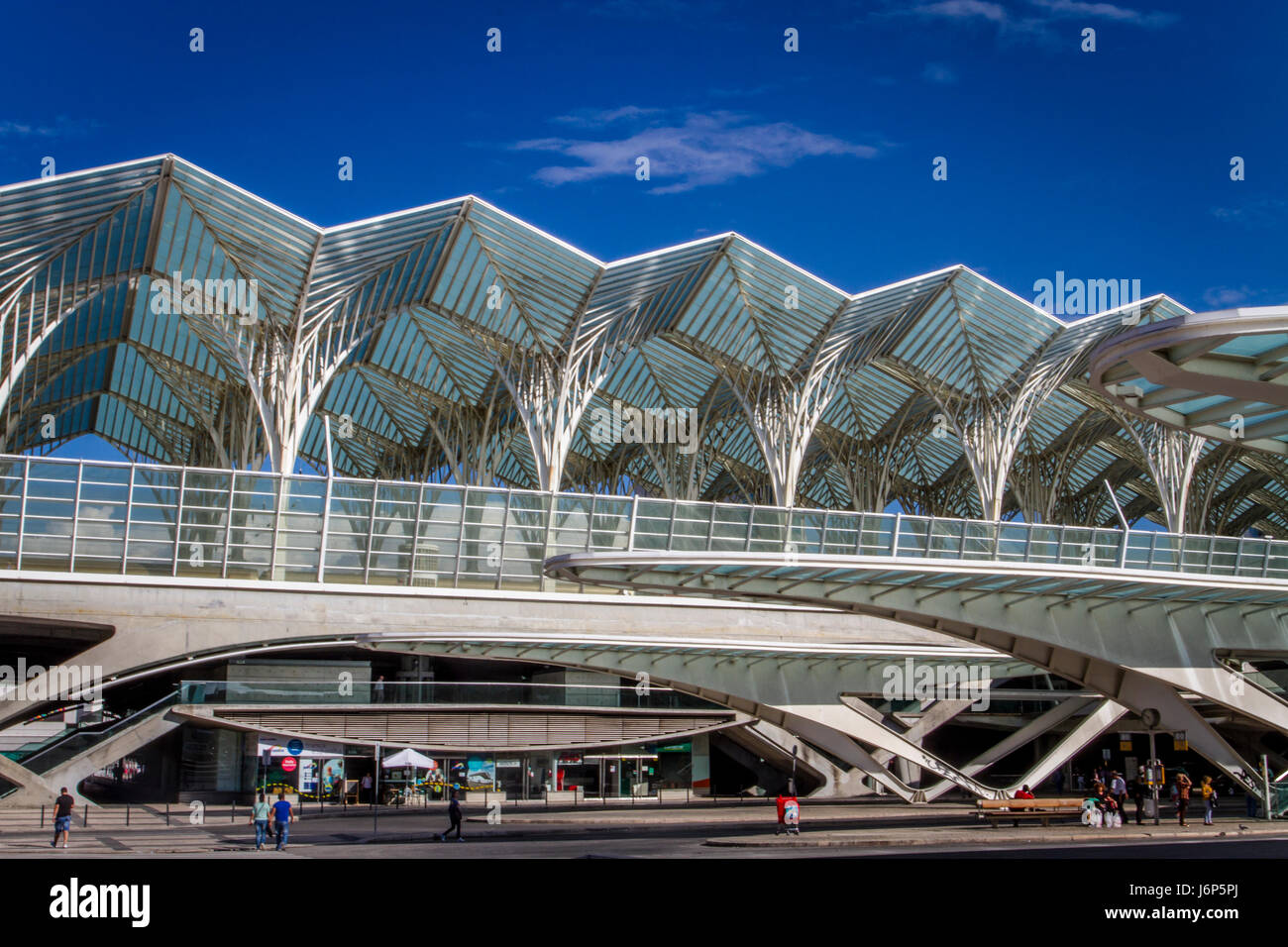Oriente railway station by Santiagio Calatrava . Parque das Nações ...