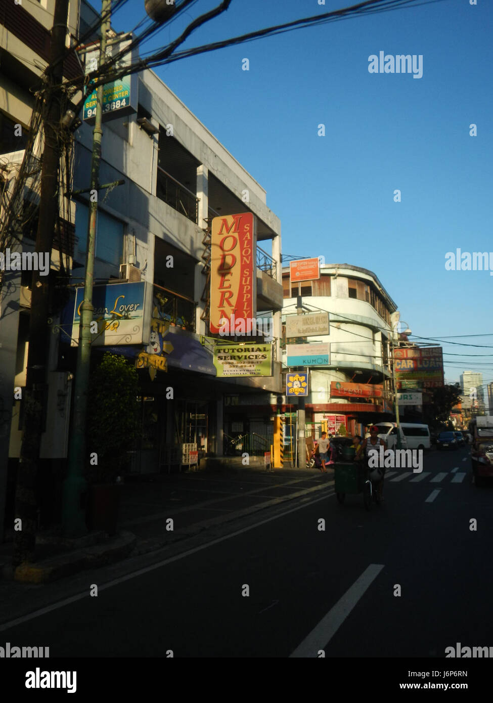 J.P. Rizal Street in Olympia, Poblacion, Valenzuela, connects to the ...