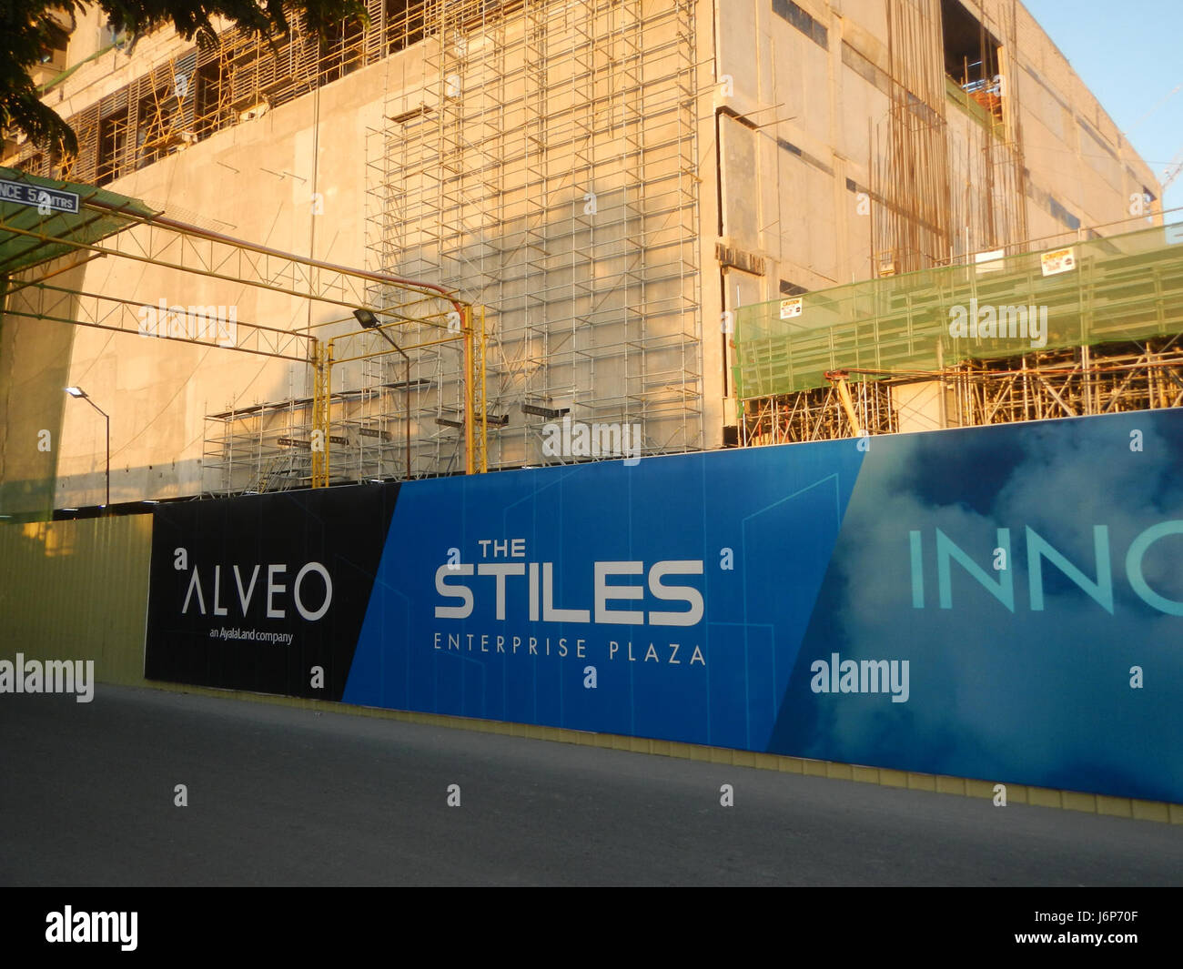 09886 Carmona Circuit Makati Ayala Land Malls Buildings Constructions ...