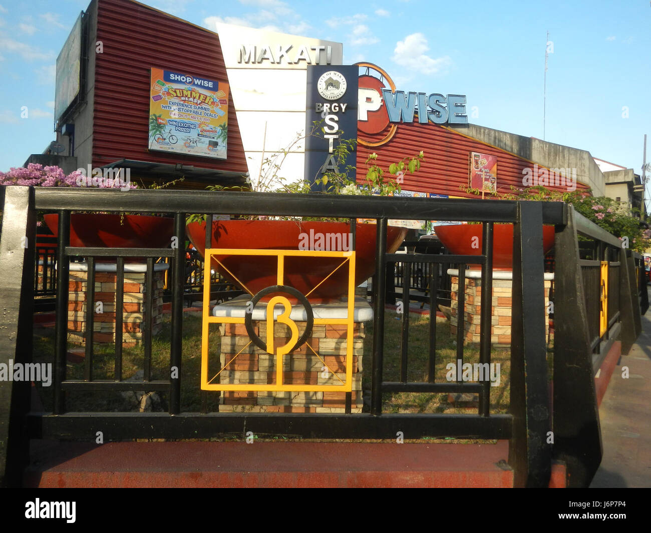 06317 Barangays Santa Cruz San Antonio Vito Cruz Shopwise Chino Roces ...