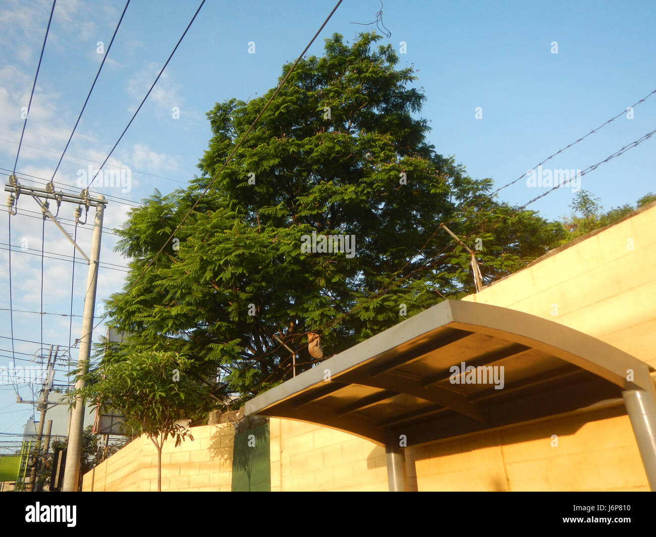 This map details the streets and neighborhoods around Kalayaan Avenue ...