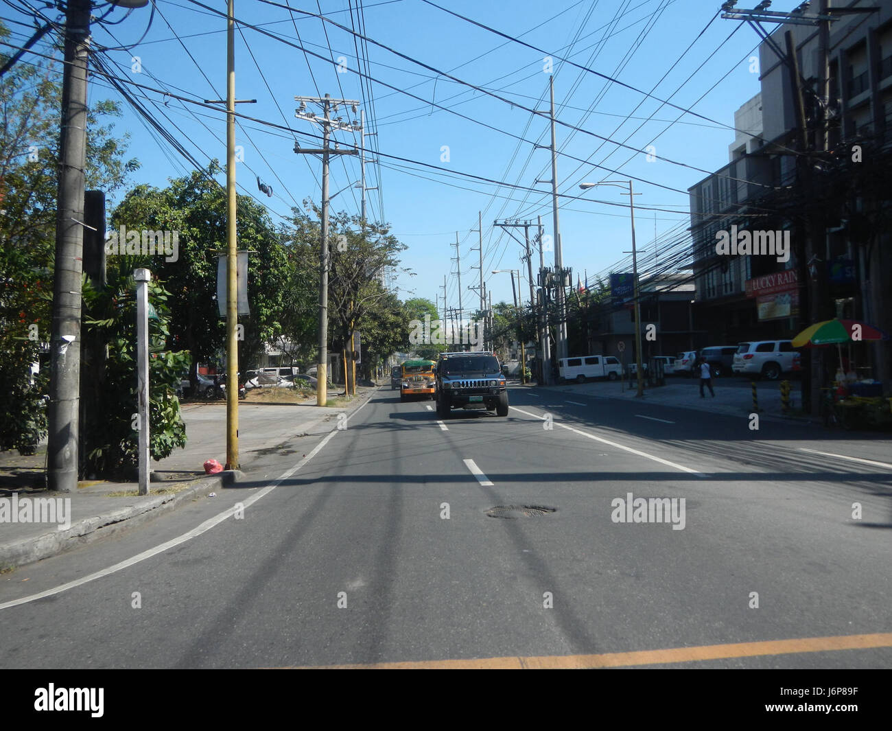 The Magallanes Interchange MRT Station, located on Chino Roces Avenue ...