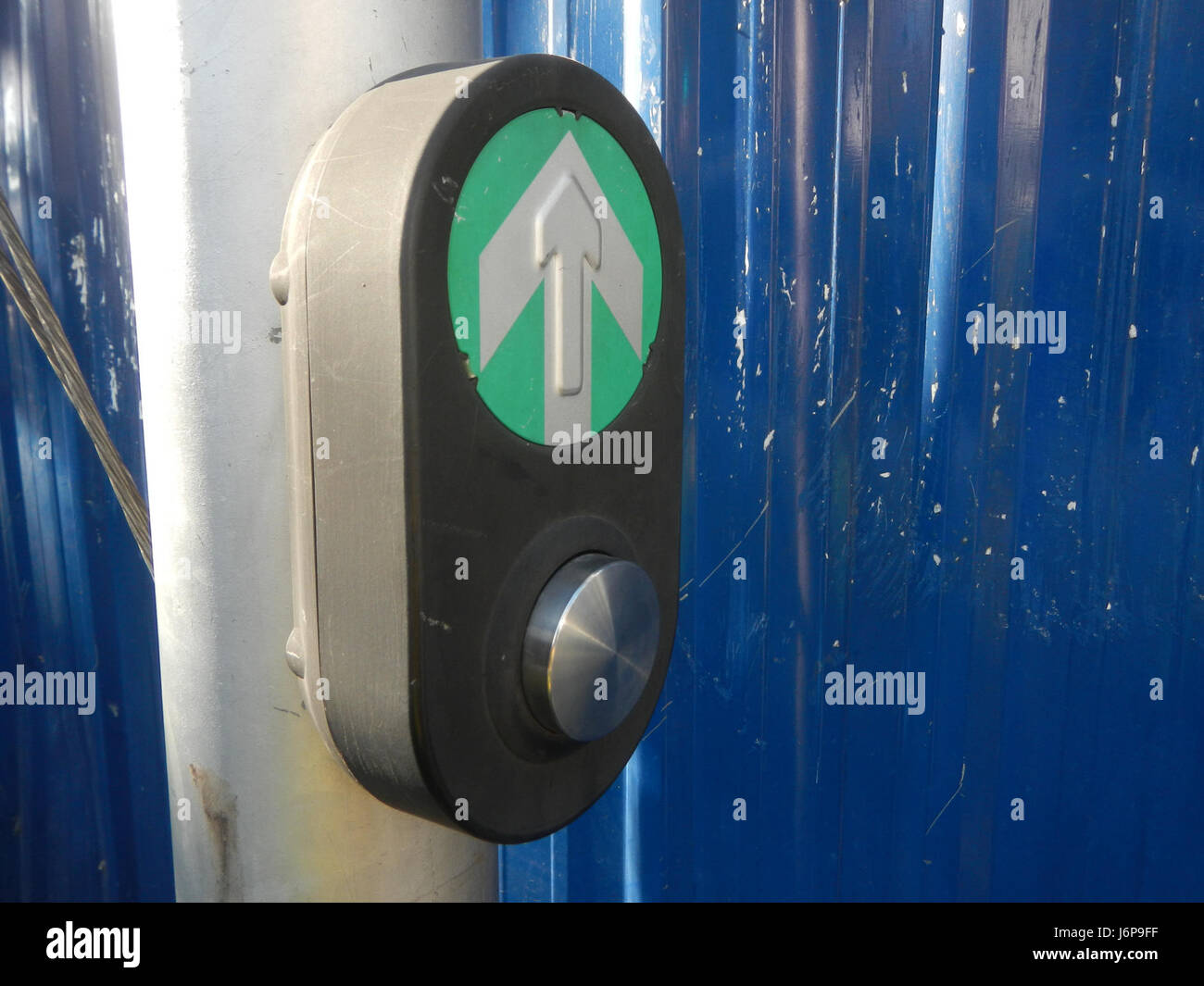 Chino Roces Avenue in Makati City is a major street in the Philippines ...