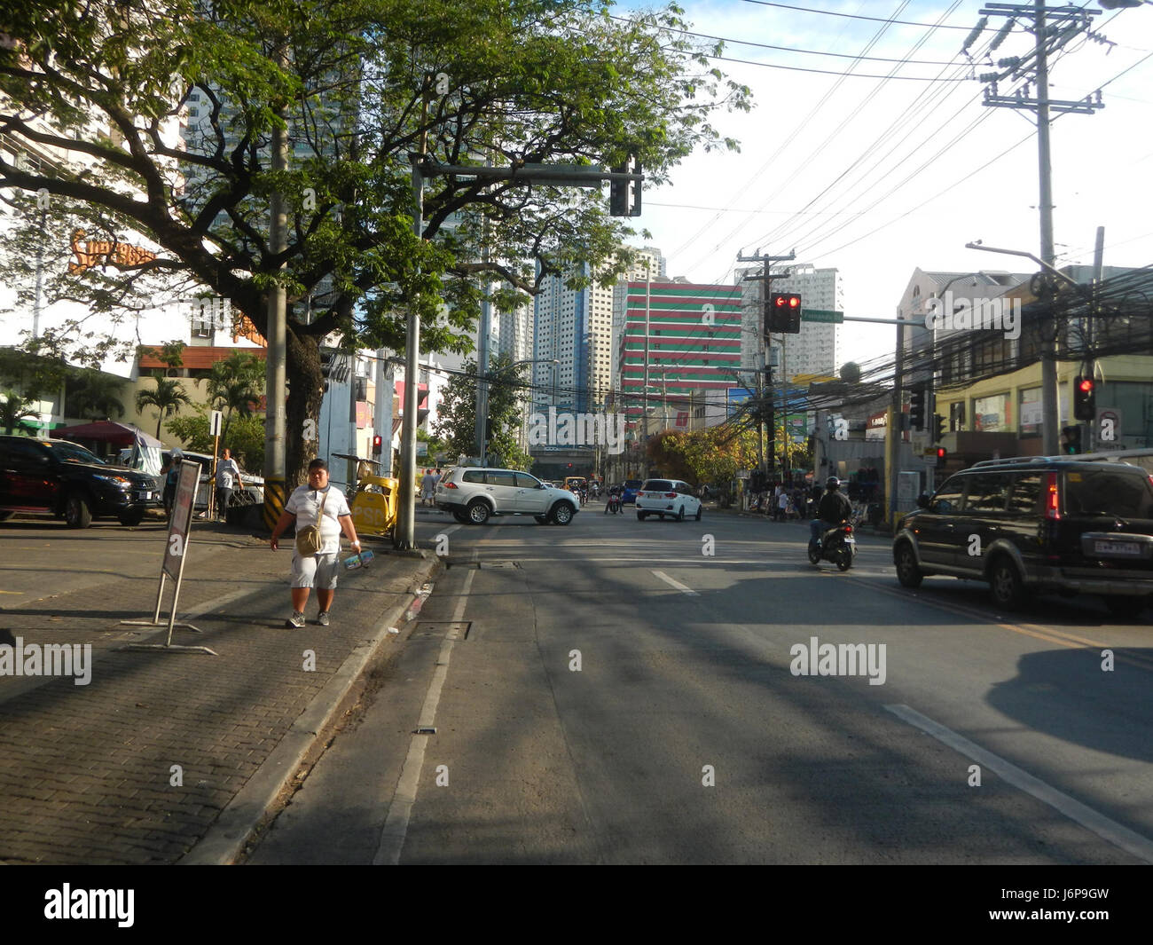 07622 Chino Roces Avenue Buildings Pio del Pilar Makati City 30 Stock ...