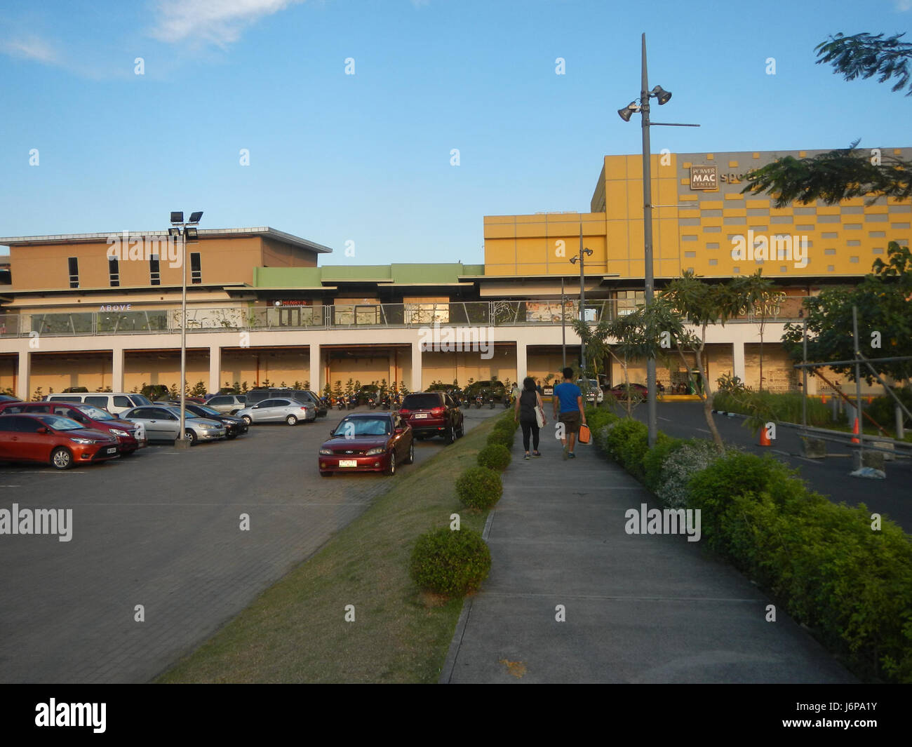 07935 Exterior of Circuit Lane Ayala Malls Circuit Carmona Makati 08 ...