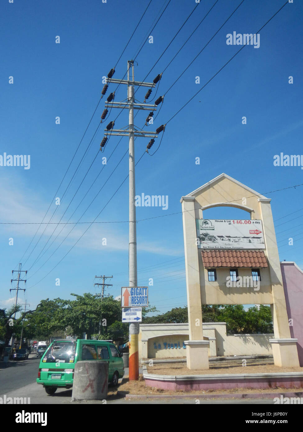 The San Simon Exit is located on the North Luzon Expressway (NLEX ...