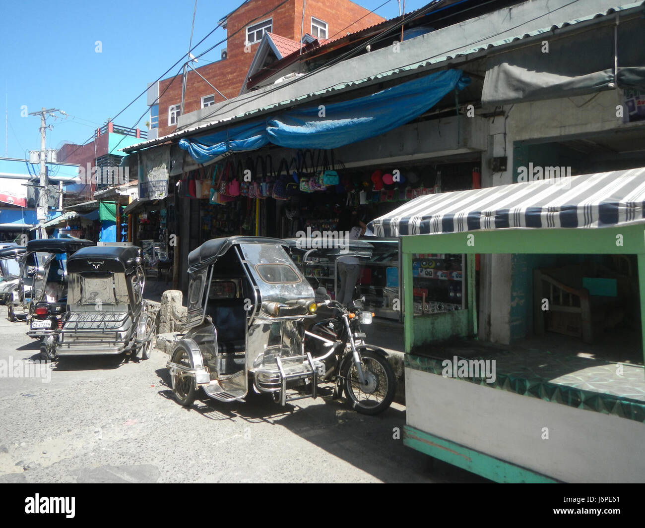 Commercial vendor services hi-res stock photography and images - Alamy