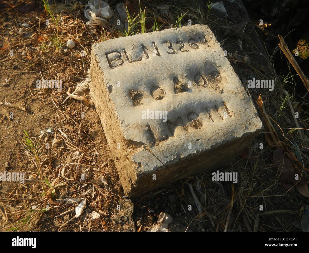 The Akle Bridge spans the River in San Ildefonso, Bulacan. This bridge ...