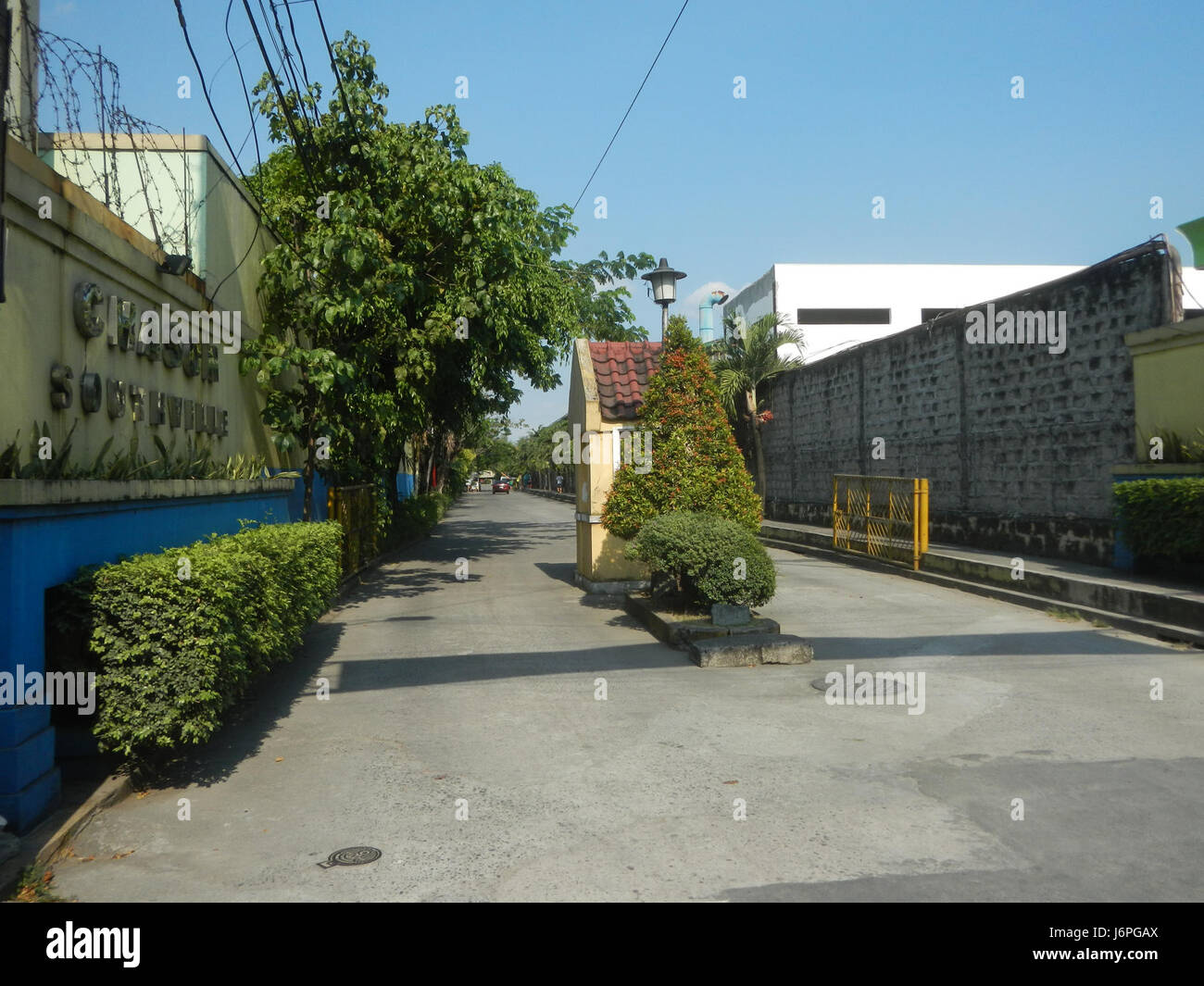 South Supermarket in Santolan, Dela Paz, Pasig City, is a major retail ...