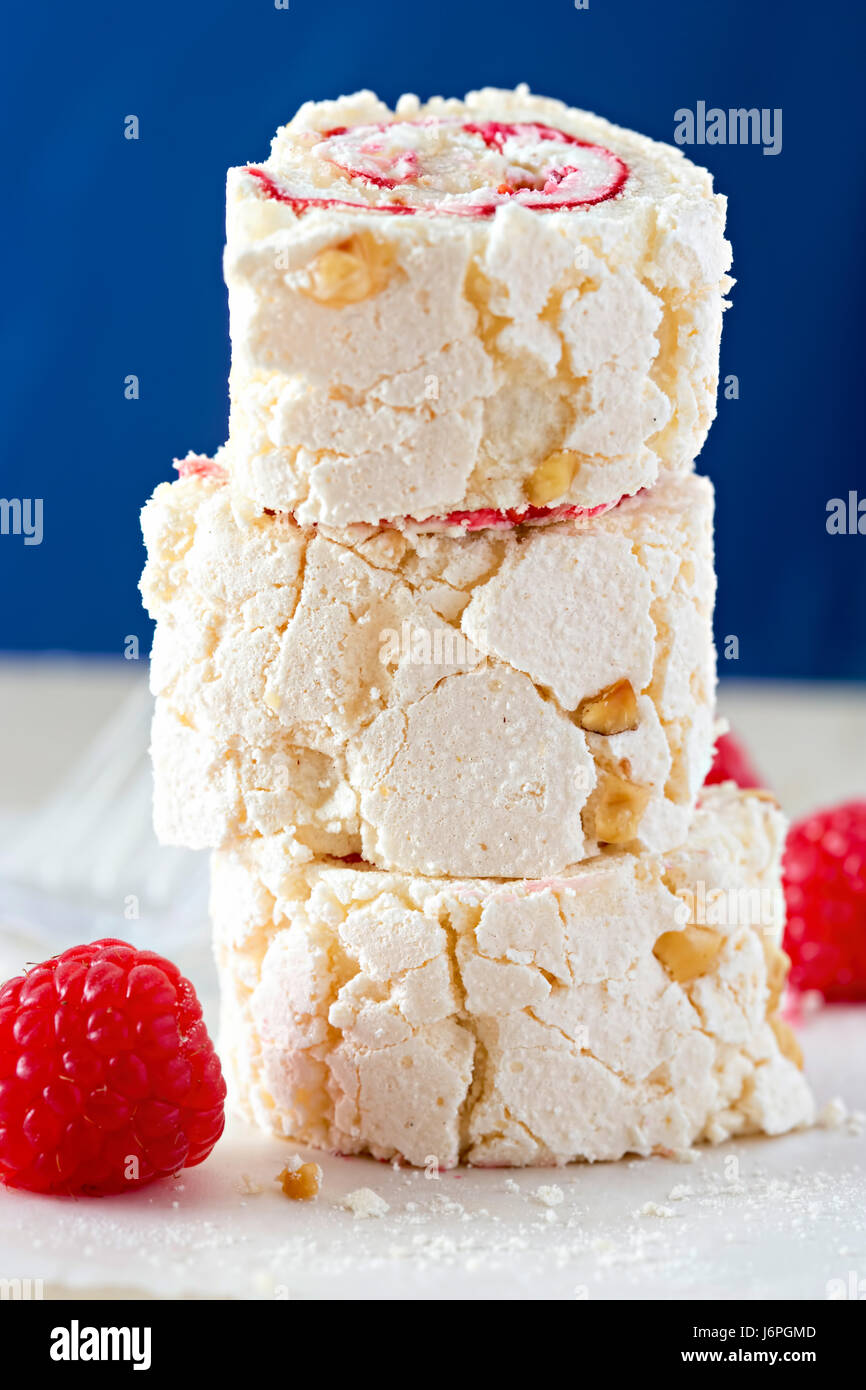 Raspberry meringue roulade Stock Photo - Alamy