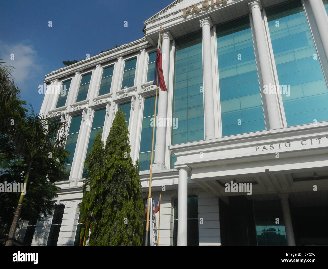 The Pasig City Hall Compound features a designated parking area for ...