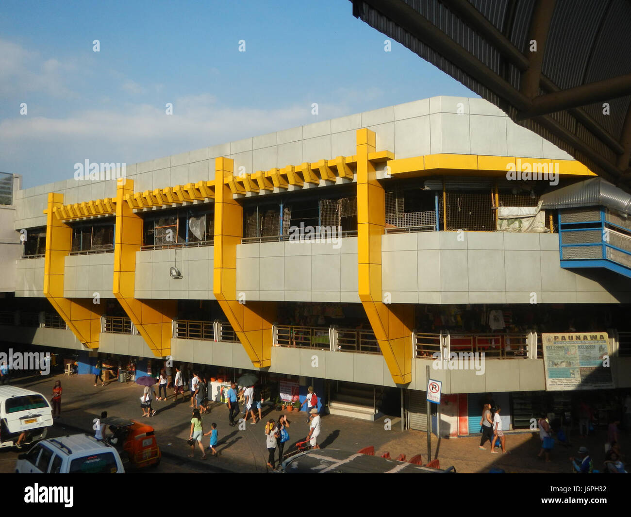 The Pasig City Hall Compound in Metro Manila includes several key ...