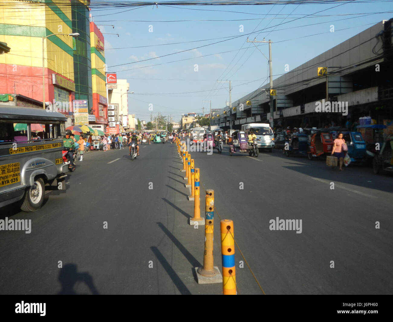 Photograph of the Caruncho Market area in the Palatiw and Pinagbuhatan ...