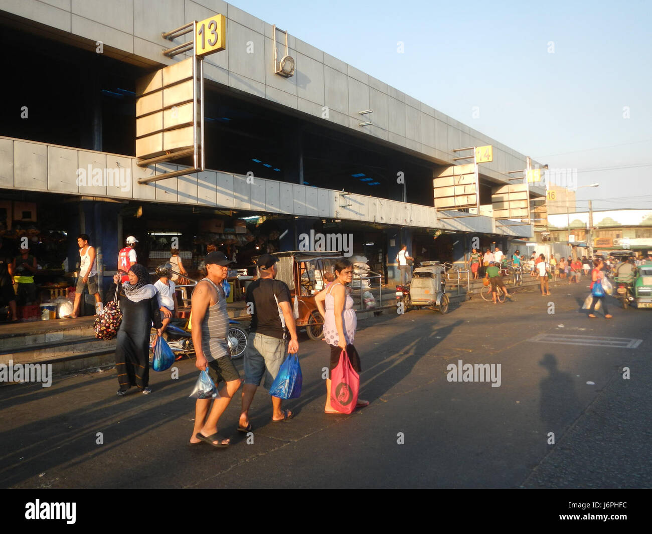 Pasig city market hi-res stock photography and images - Alamy