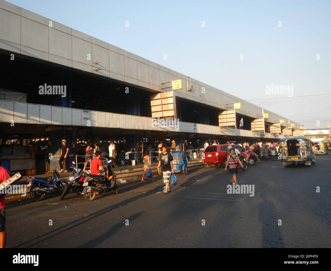 Pasig city market hi-res stock photography and images - Alamy