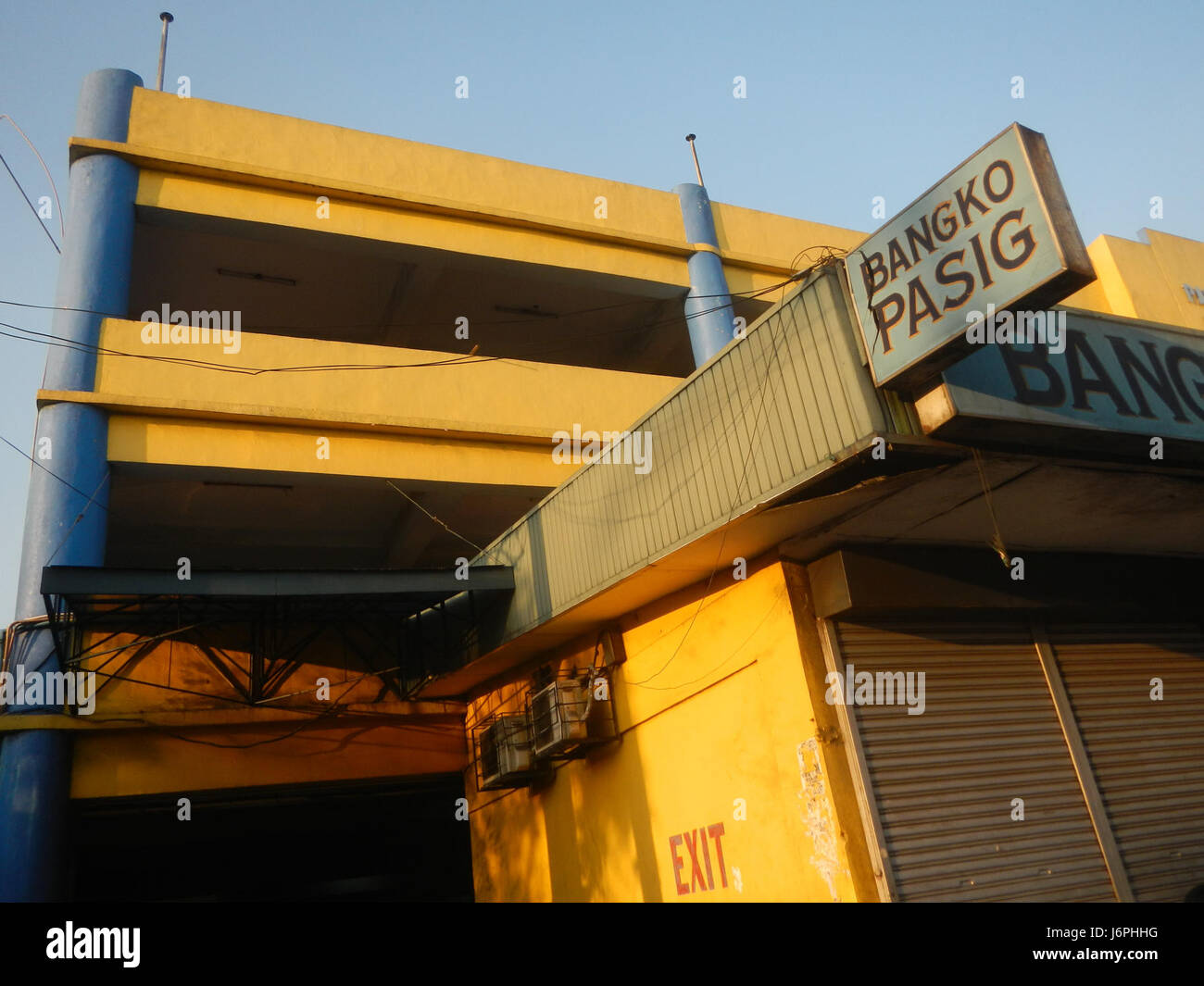 08353 Pasig City Hall Buildings Market Pinagbuhatan Parking 21 Stock ...