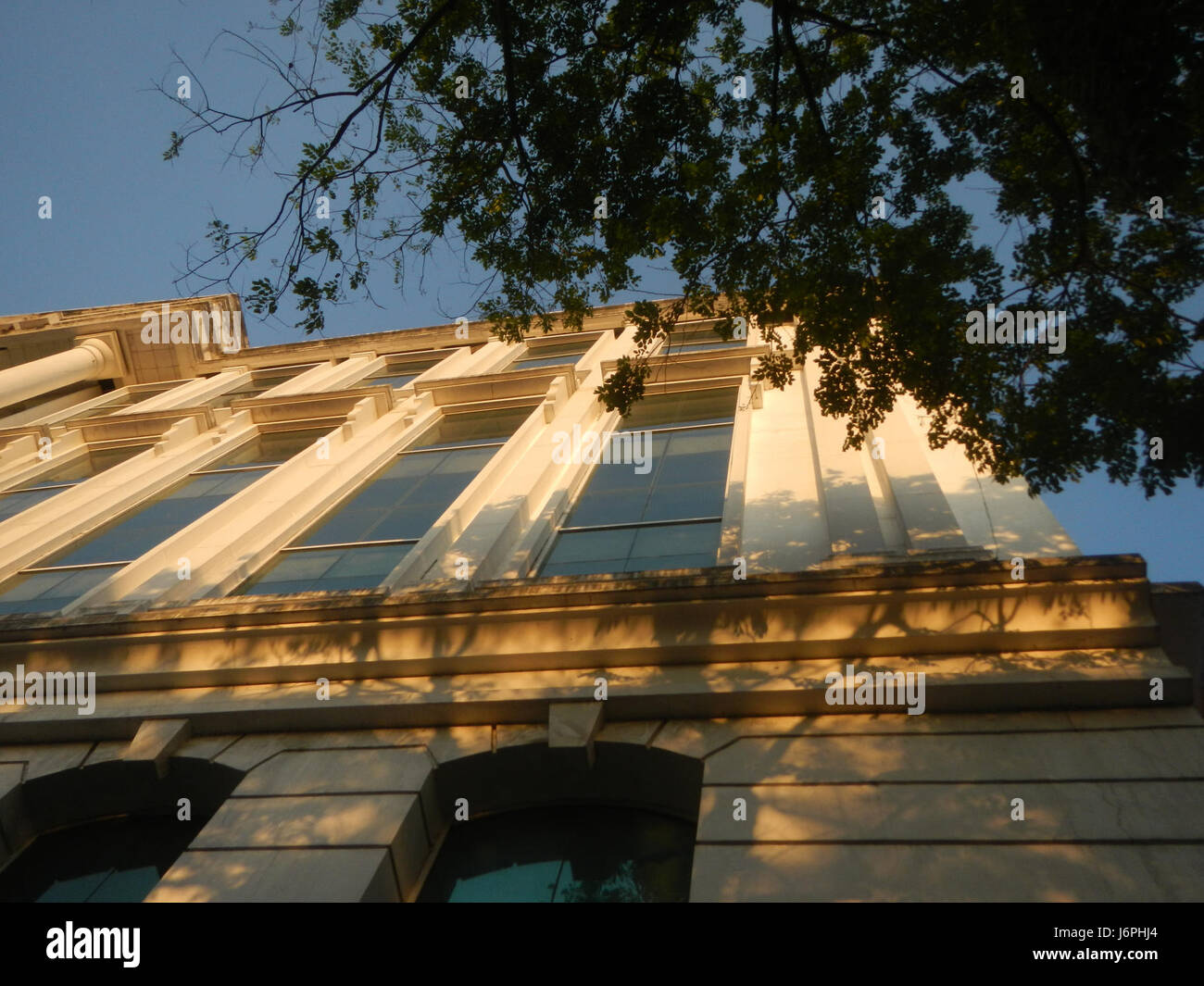 This image shows the Pasig City Hall and surrounding buildings in the ...