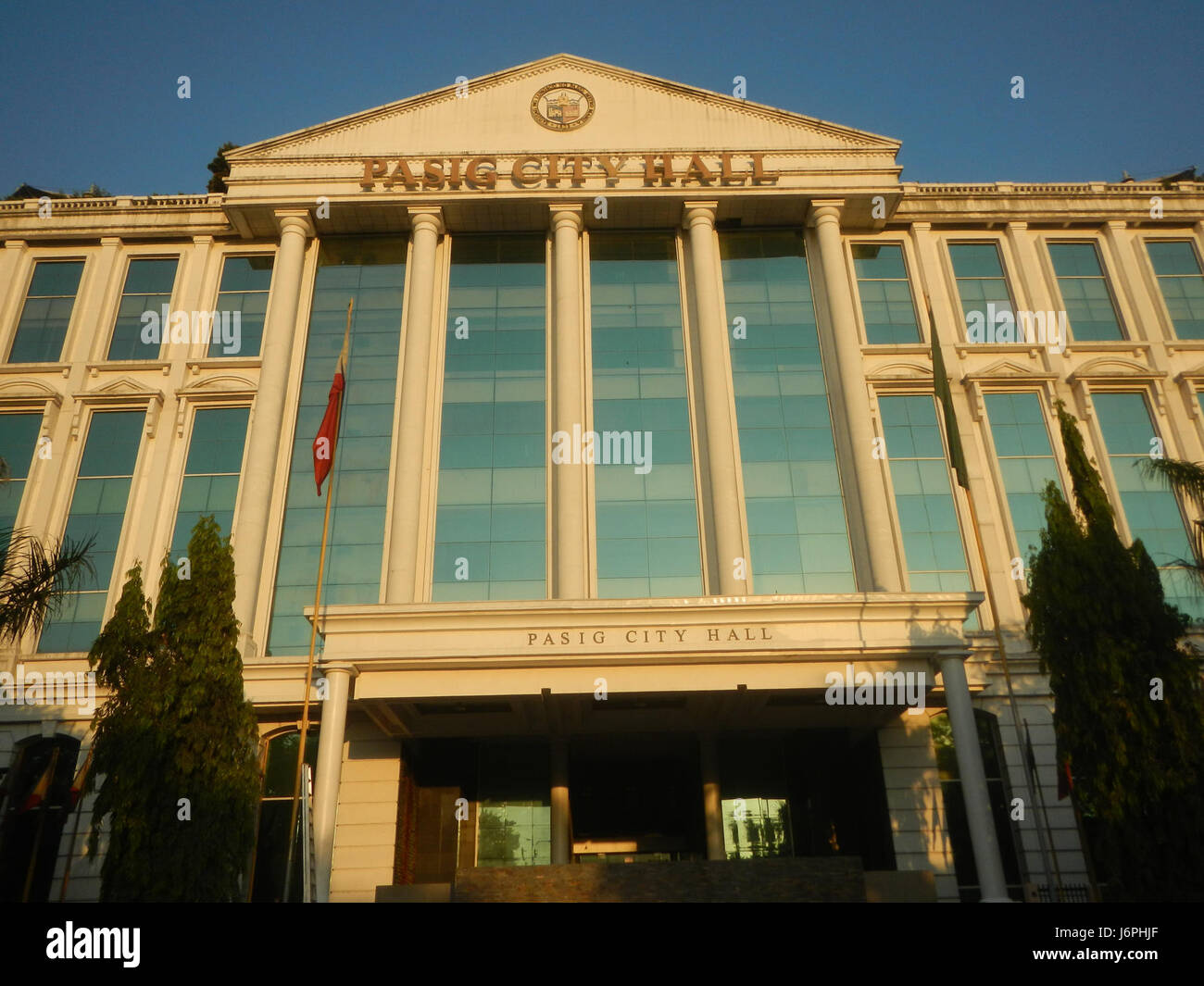 The Pasig City Hall and surrounding buildings serve as key ...
