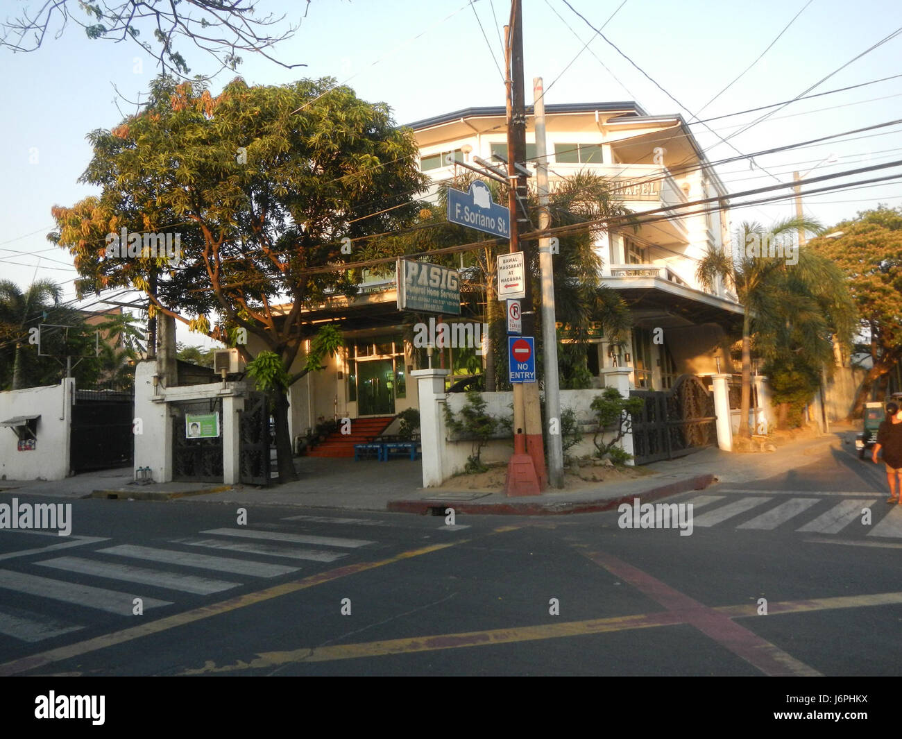 08619 pasig city rizal high hi-res stock photography and images - Alamy