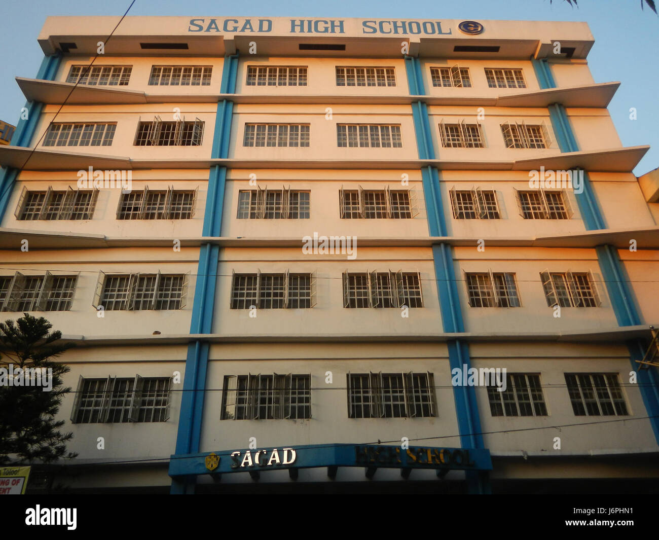 Sagad High School Logo