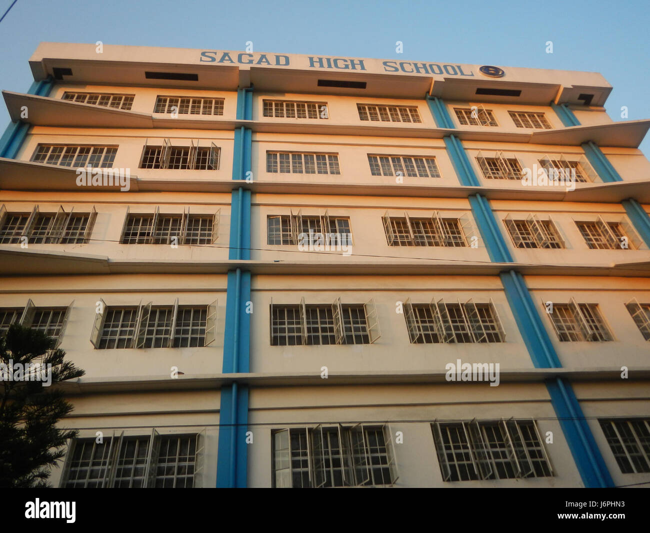 08669 Pasig City Rizal High School Sagad Santo Tomas 04 Stock Photo - Alamy