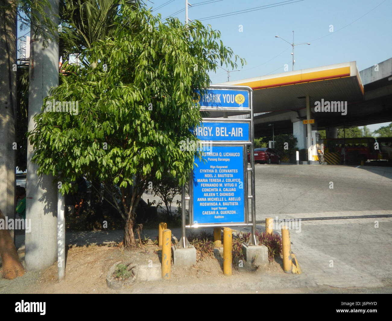 This refers to a location in Makati, Metro Manila, connecting Urdaneta ...
