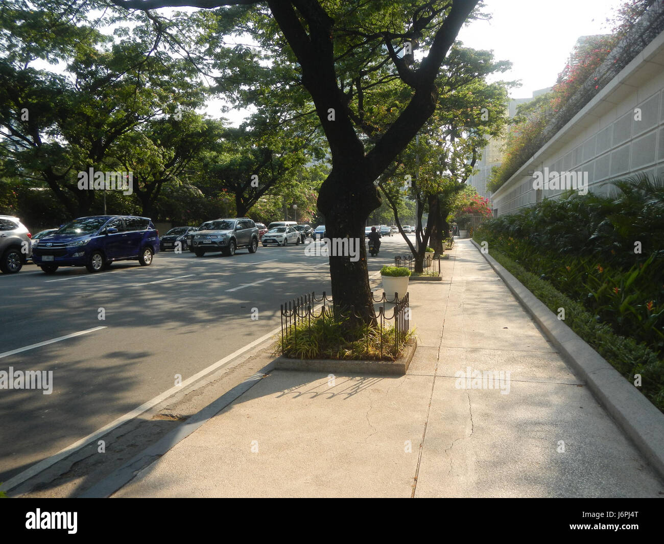 08934 Urdaneta Makati Central District Paseo de Roxas Buendia Gil Puyat ...