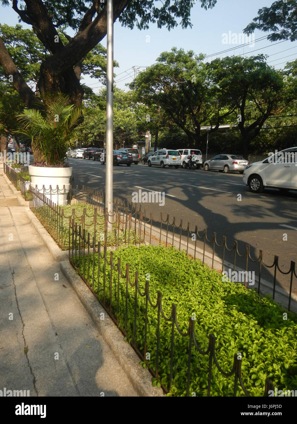 08934 Urdaneta Makati Central District Paseo de Roxas Buendia Gil Puyat ...