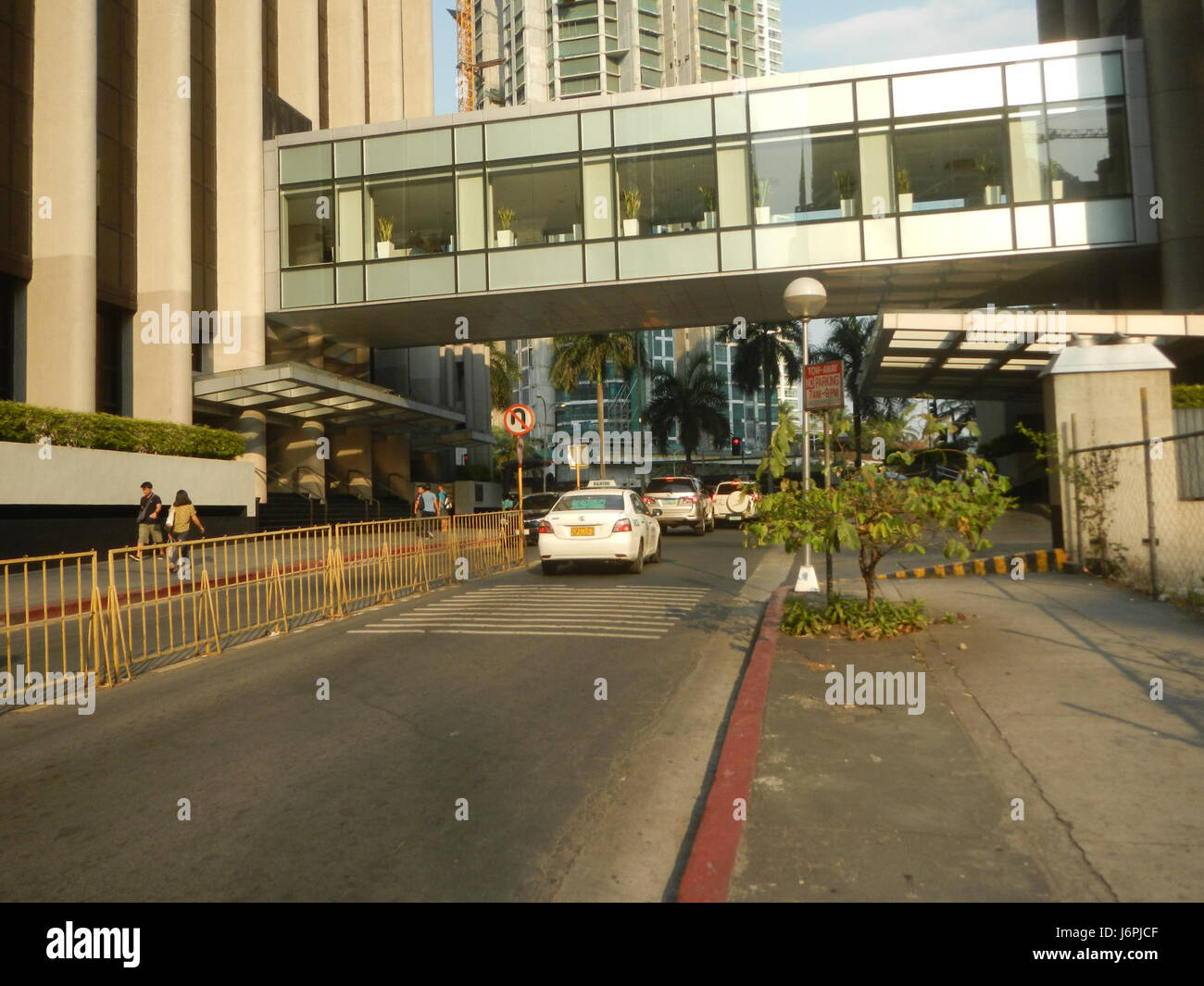 09133 Makati Avenue Urdaneta Jupiter Street Bel-Air Makati City 03 ...