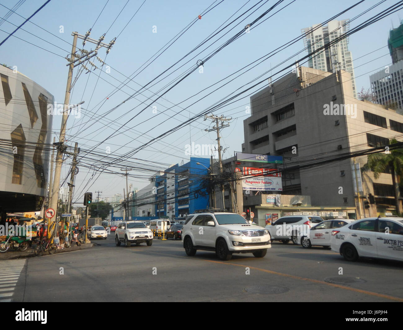 09236 Jupiter Street Bel-Air Poblacion Makati City 09 Stock Photo - Alamy