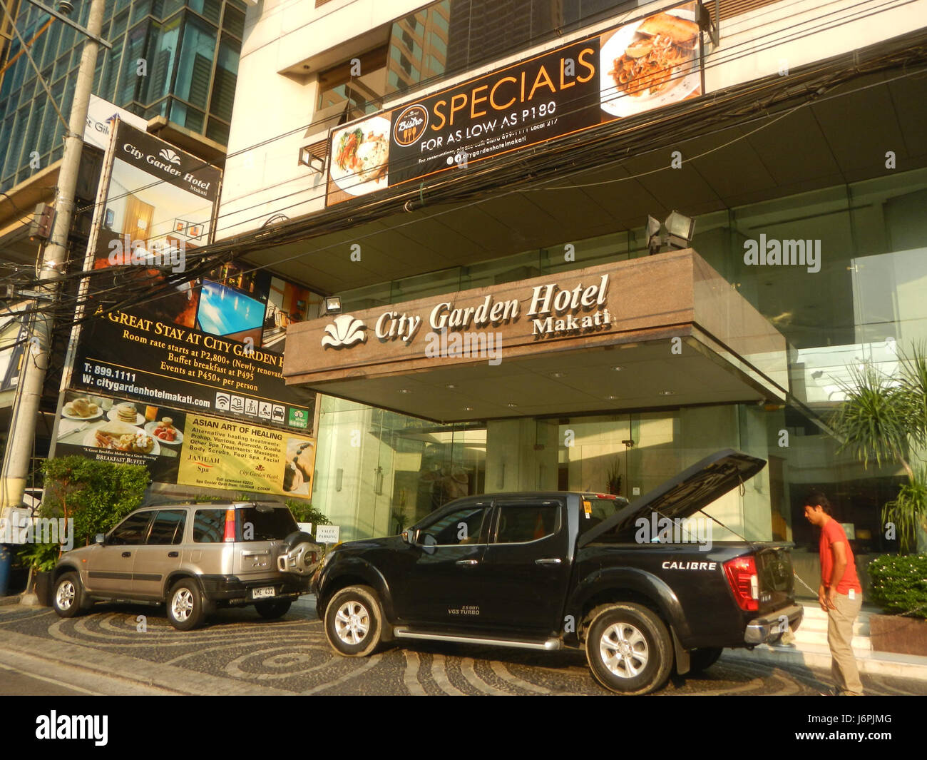 A photograph showing the intersection of Neptune Street and Kalayaan ...