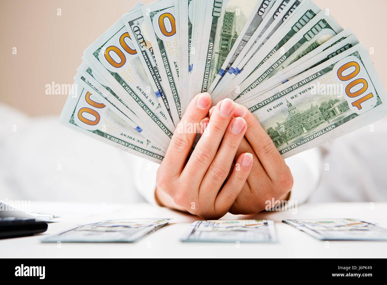 Hands counting money, close up Stock Photo - Alamy