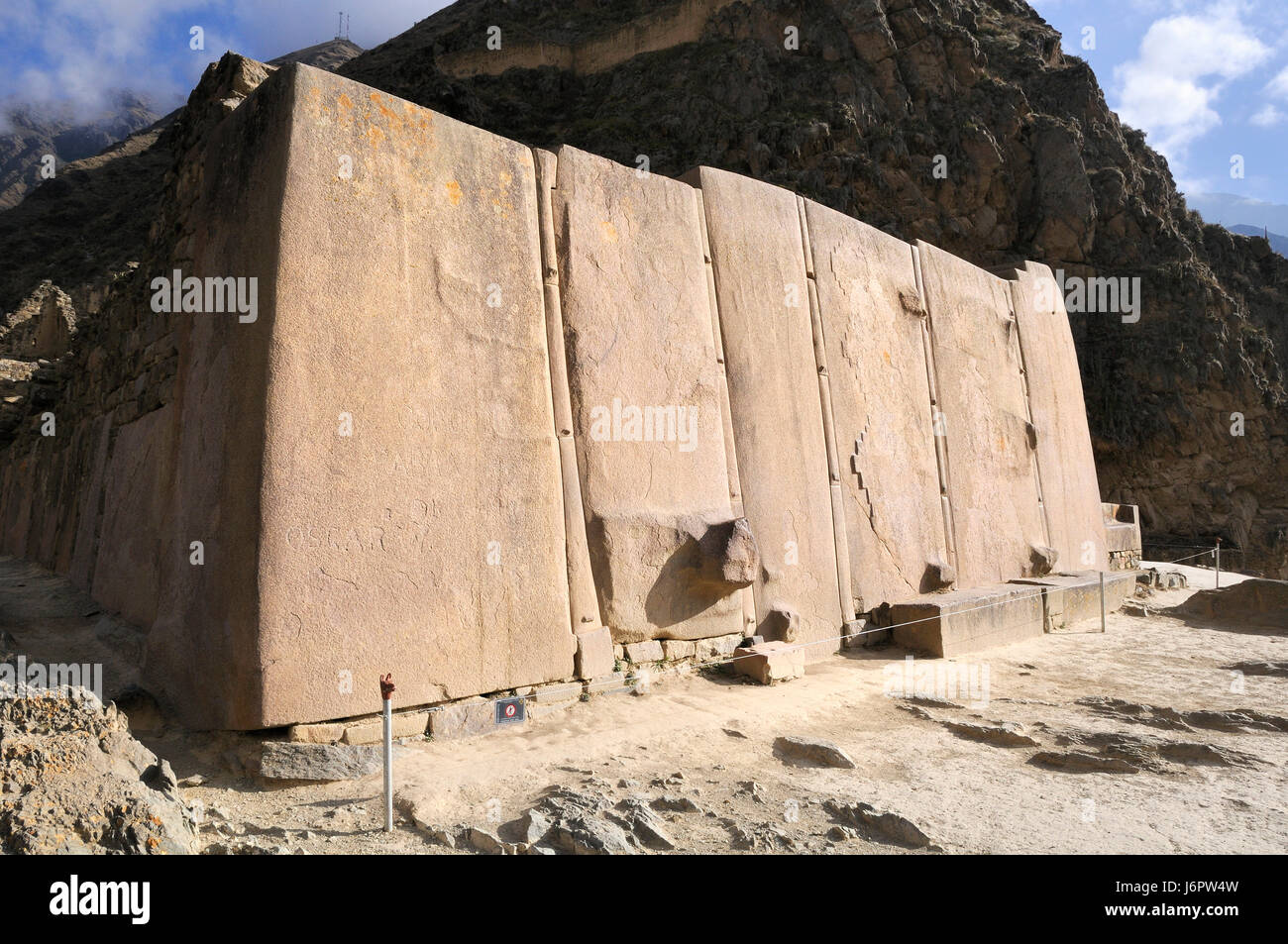 Inka altar hi-res stock photography and images - Alamy