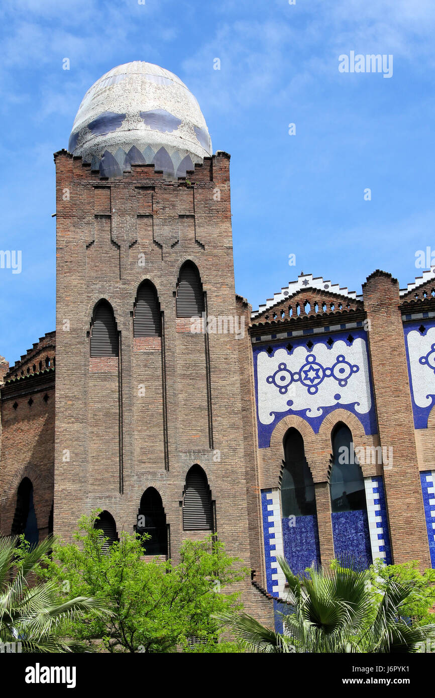arena bullfighting arena jugendstil tile barcelona tower tree dome ...