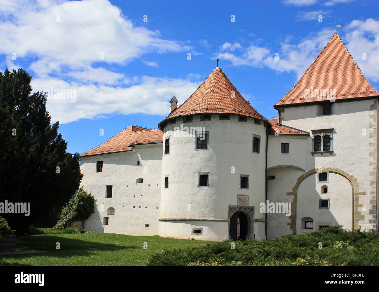 detail fantasy fairy tale tale building clouds chateau castle buildings ...