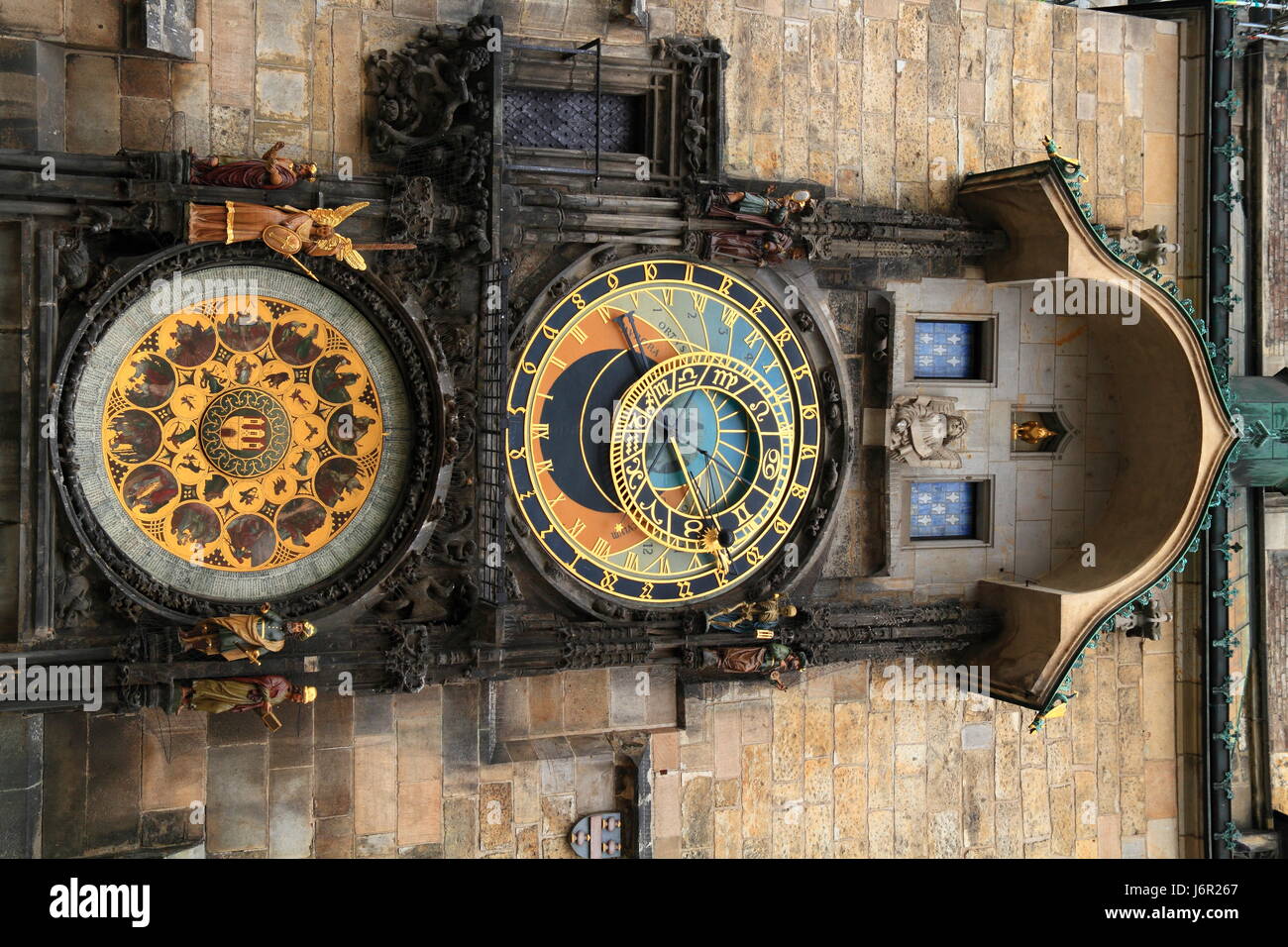 Marketplace mechanism hi-res stock photography and images - Alamy