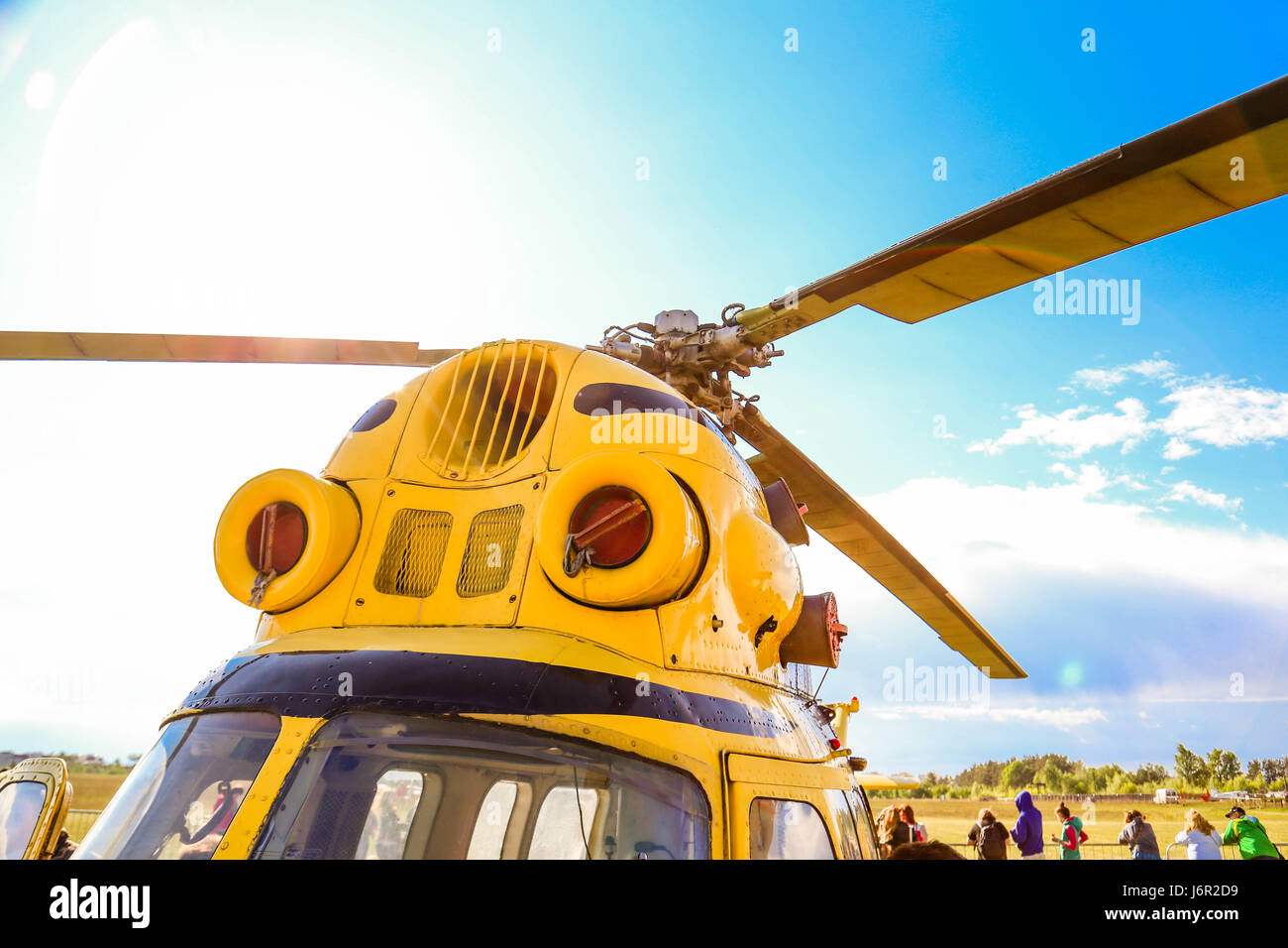 Military helicopter mi 2 hi-res stock photography and images - Alamy