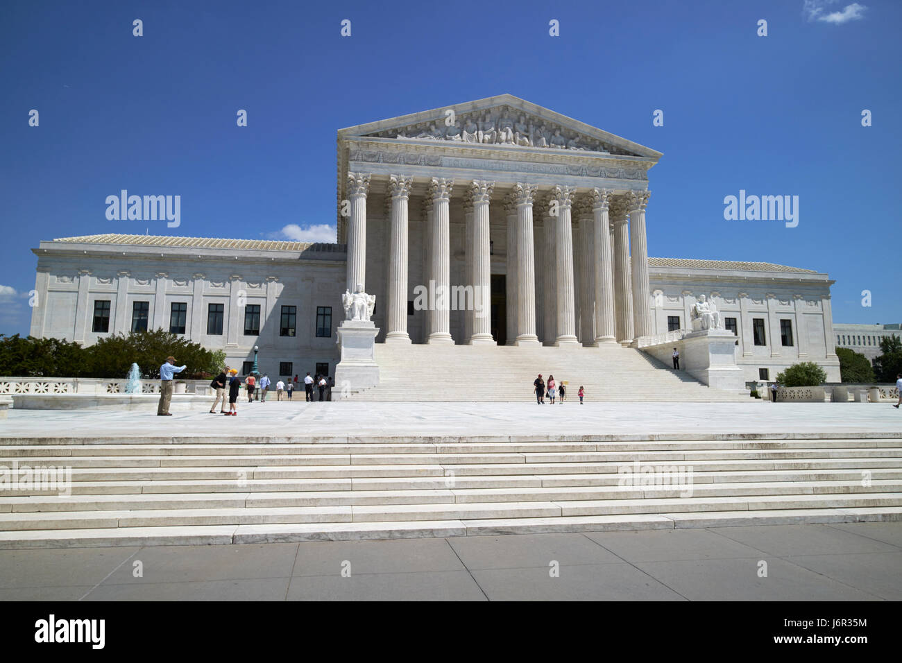 United states supreme court hi-res stock photography and images - Alamy
