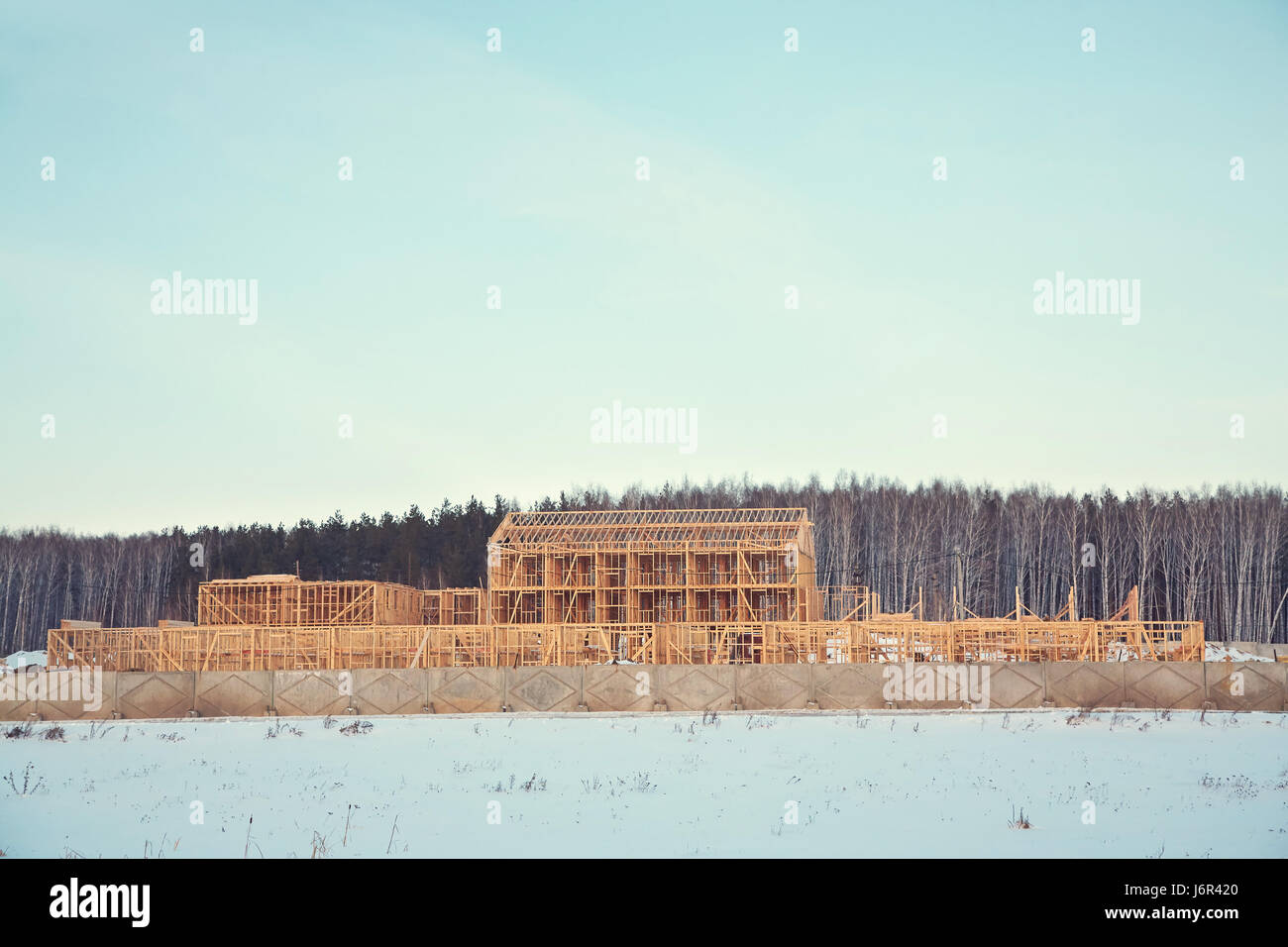 Timber frame wall construction hi-res stock photography and images - Alamy