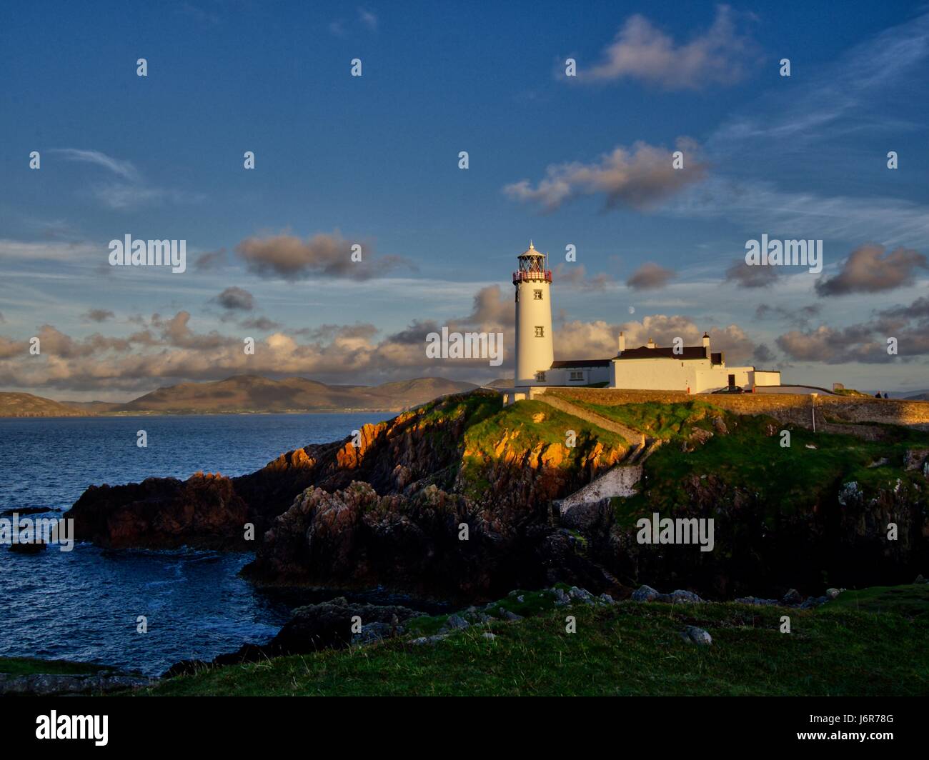 Lighthouse at golden hour hi-res stock photography and images - Alamy